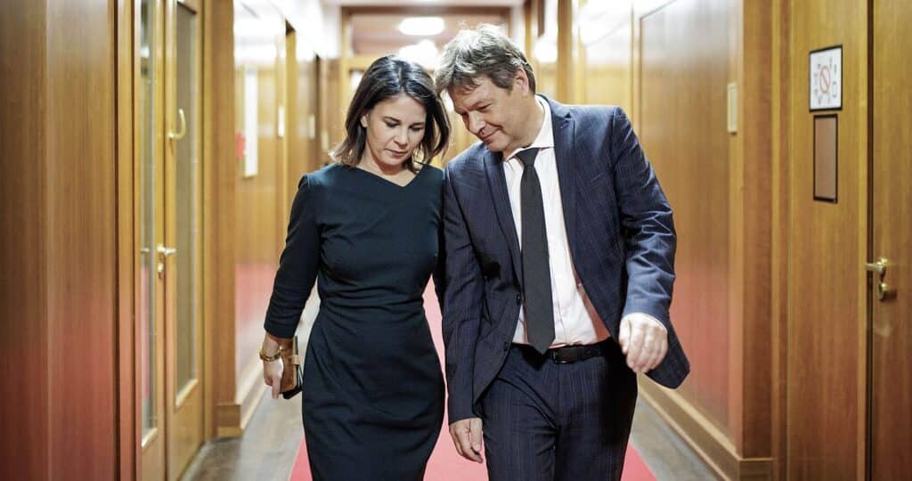 Was den Grünen für den Sprung auf Platz eins fehlt - Politik | politik ...